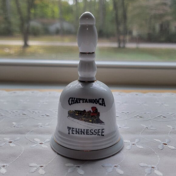 Accents | Vintage Chattanooga Tennessee Collectable Souvenir Bell Gold ...